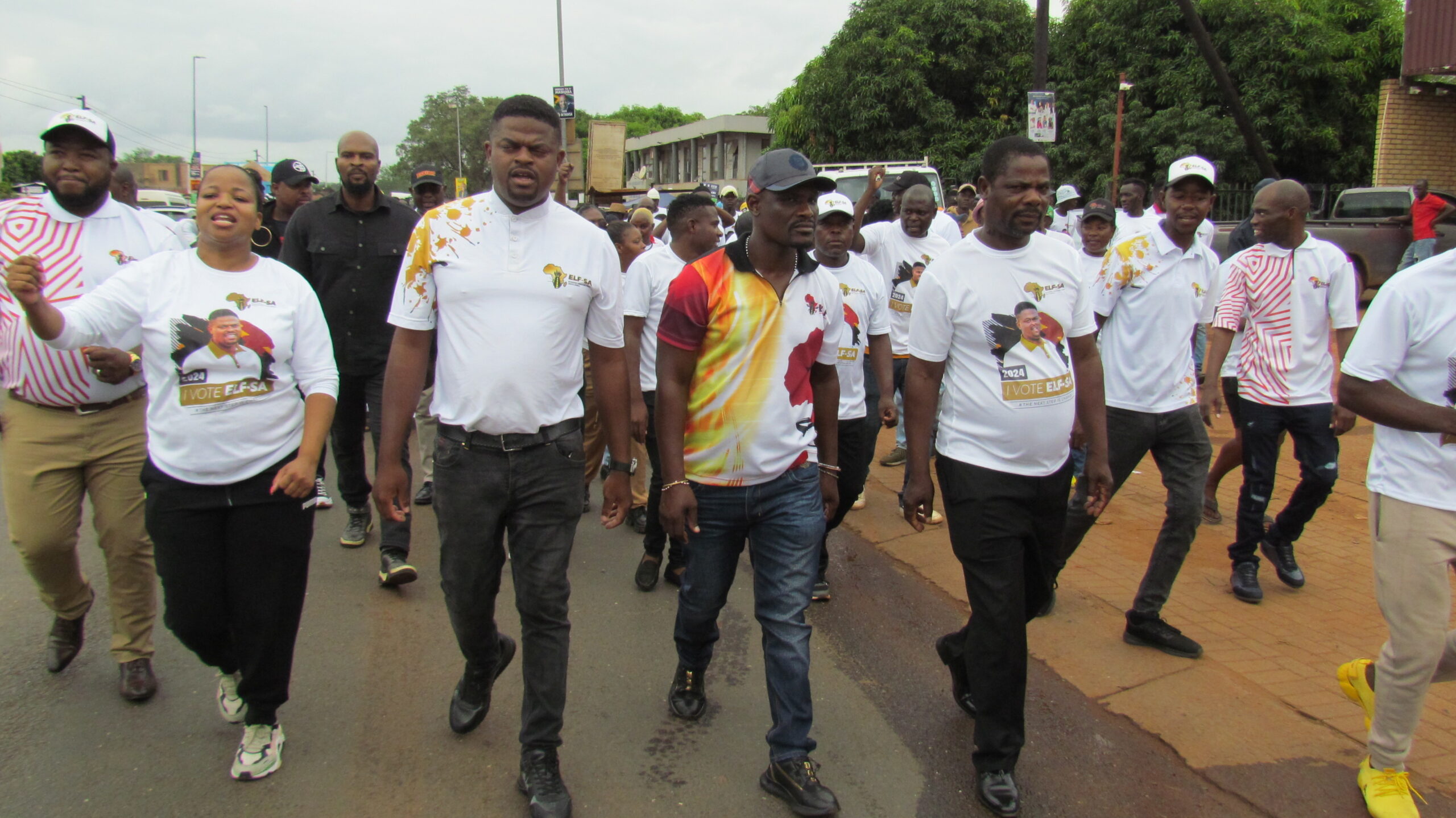 Angry Vhembe residents march to the municipality to demand water ...